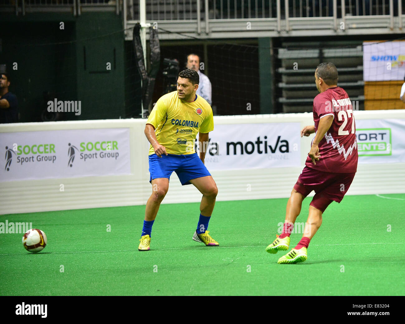 Colombian and Venezuelan soccer legends played at The ShowBol Miami ...