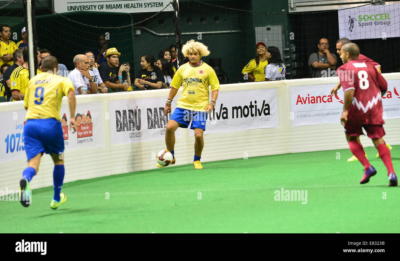 Colombian and Venezuelan soccer legends played at The ShowBol Miami ...