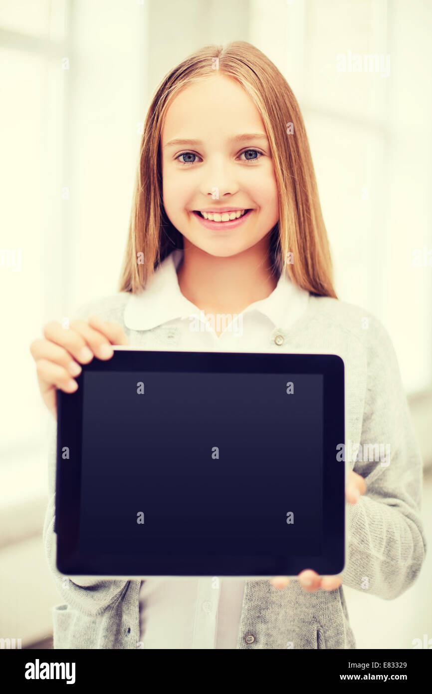 Pre teen tablet classroom hi-res stock photography and images - Alamy