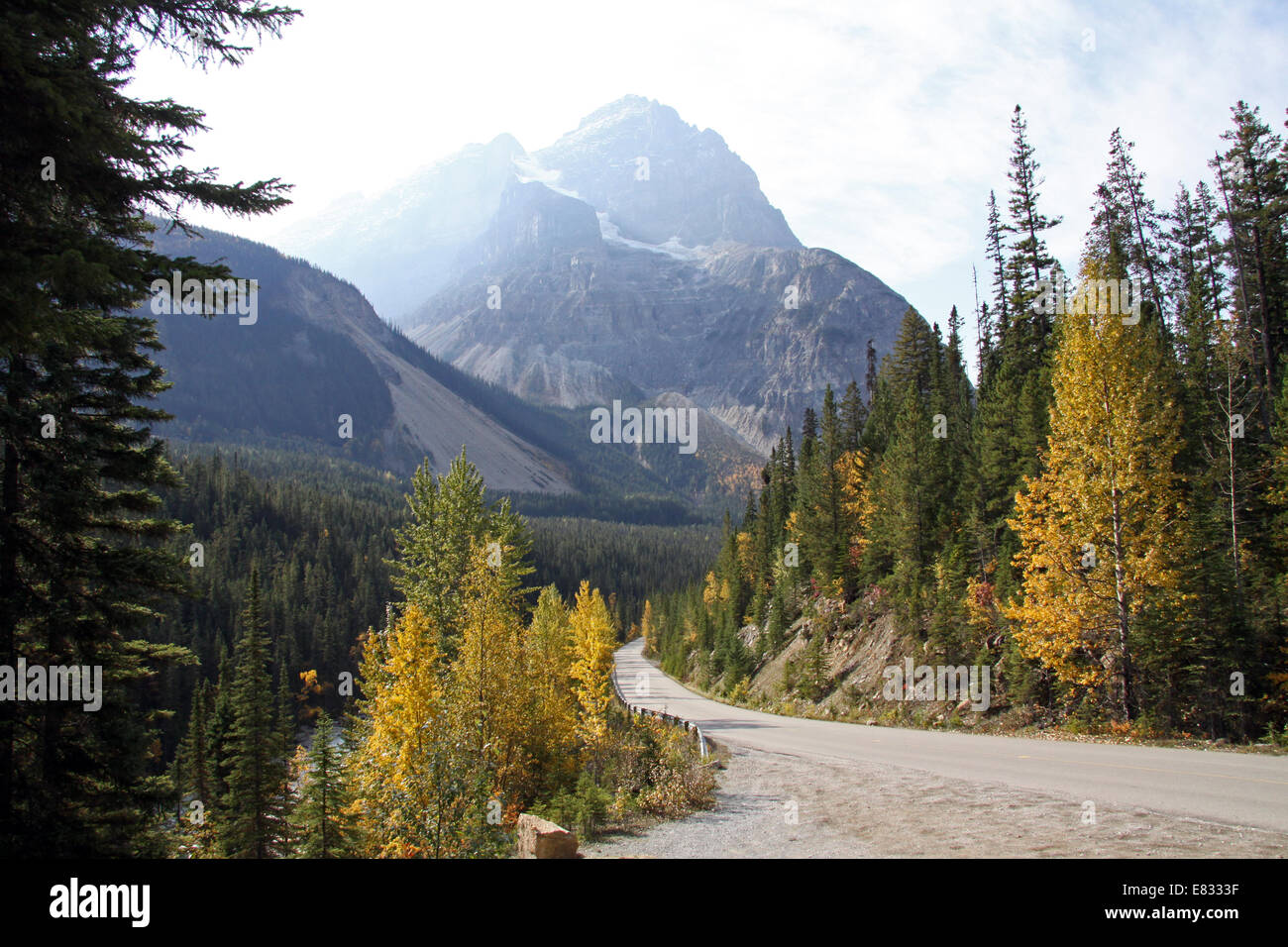 Picturesque road hi-res stock photography and images - Alamy