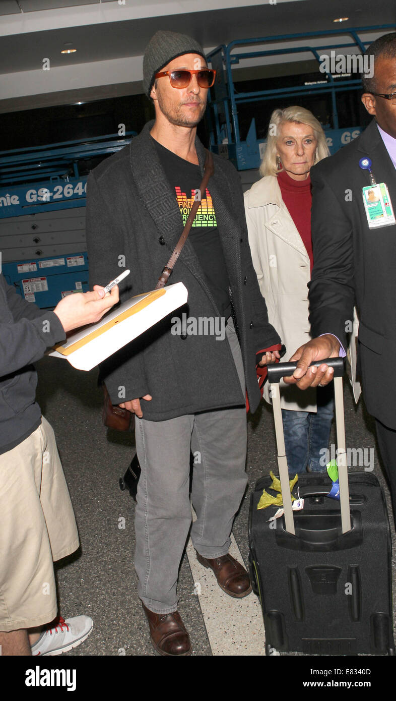 Matthew McConaughey arriving at Los Angeles International Airport (LAX ...