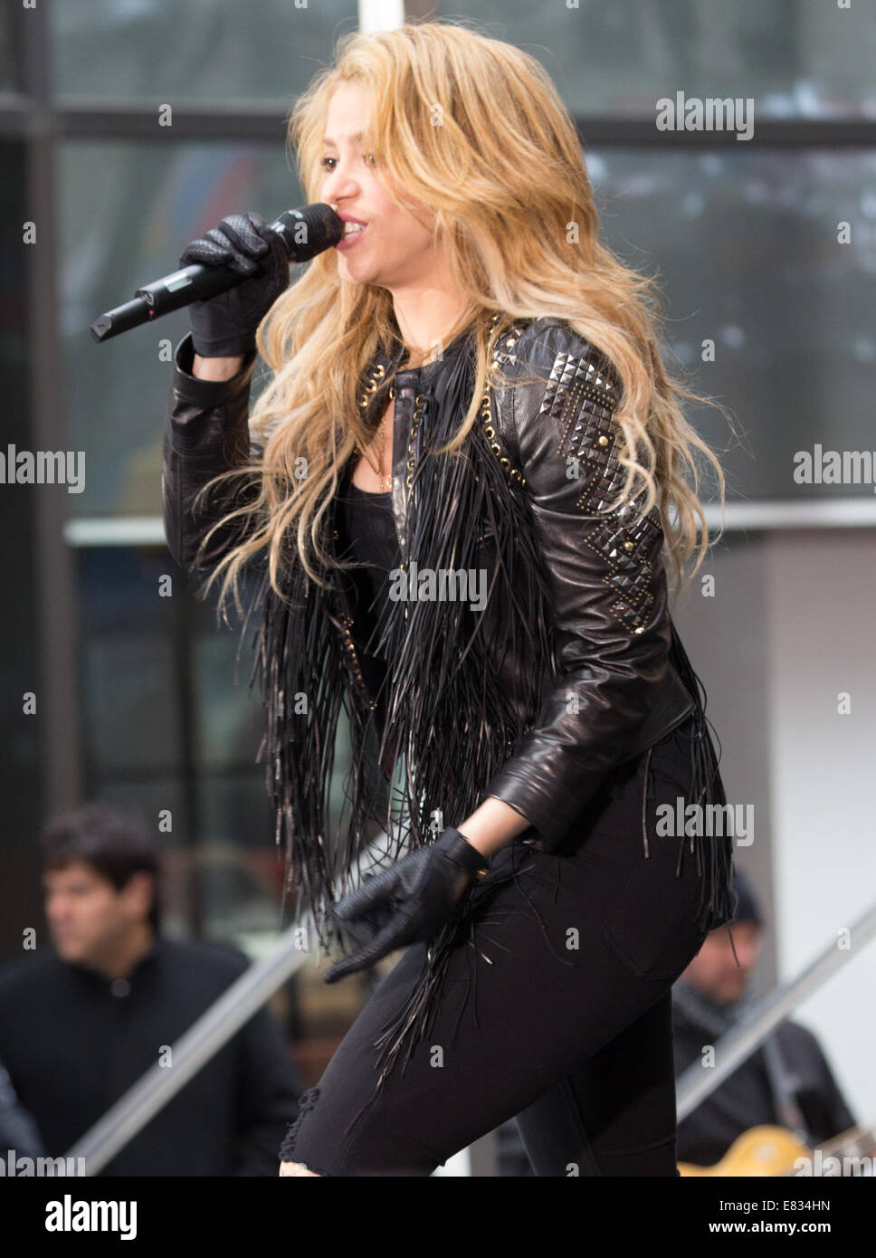 Shakira performing live on the 'Today' show as part of NBC's Toyota ...