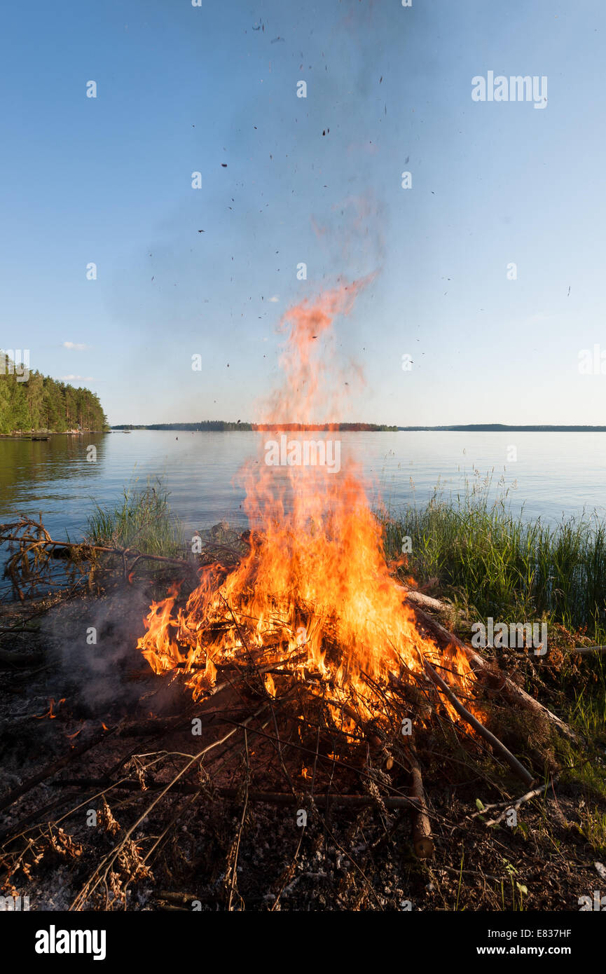 Midsummer night's bonfire by lake Päijänne, Finland Stock Photo - Alamy