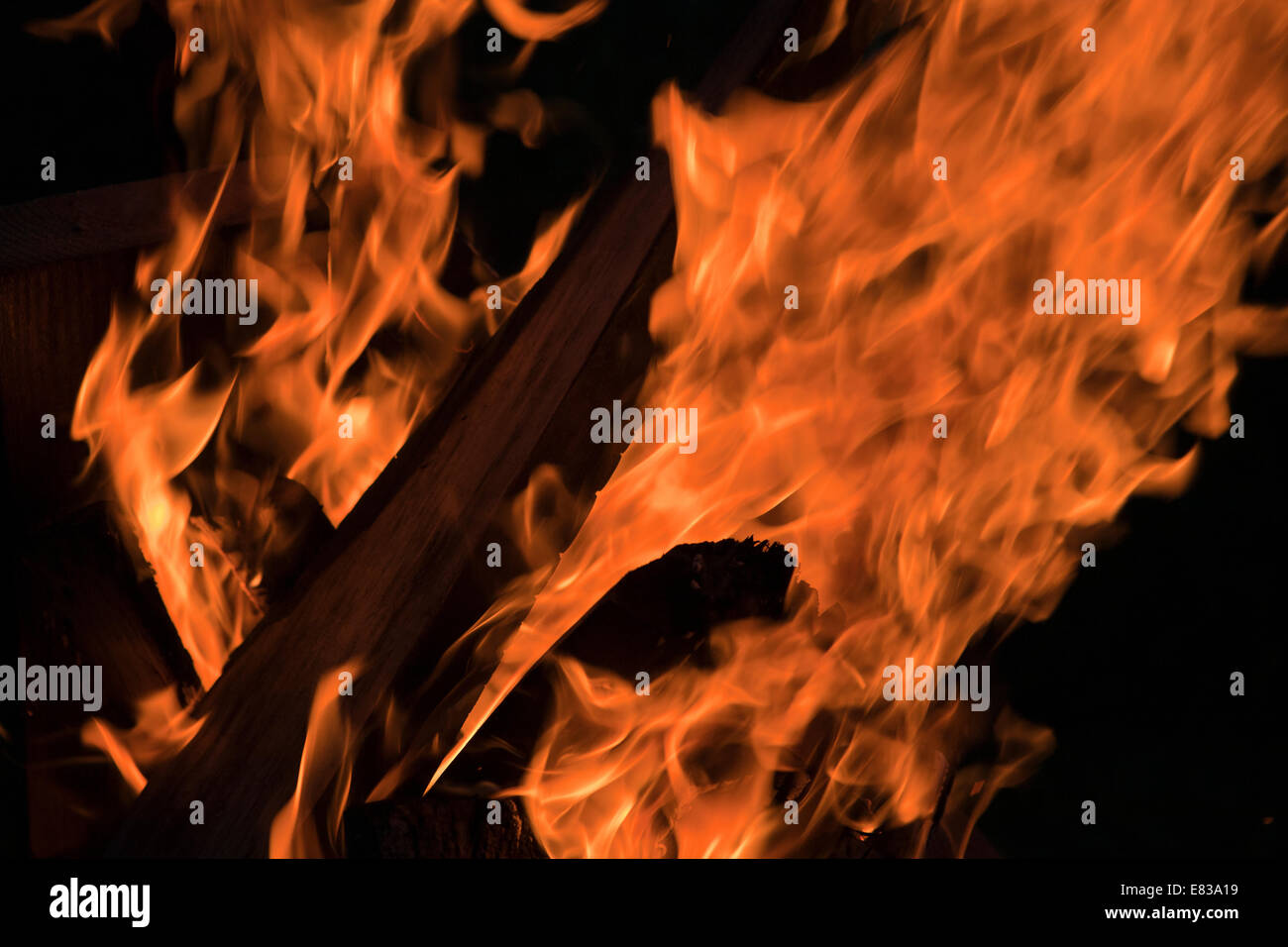 Bonfire in closeup Stock Photo - Alamy