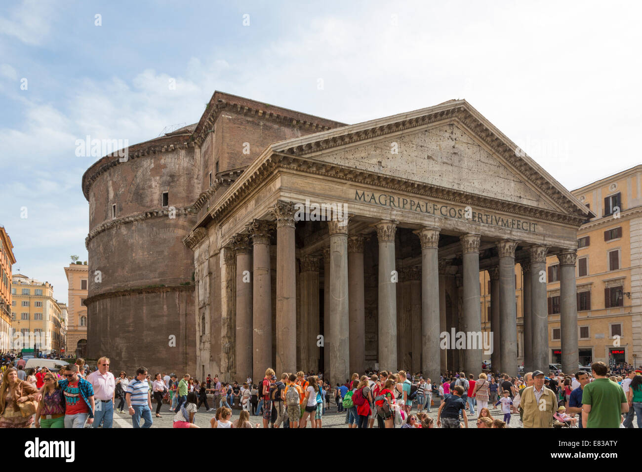 Pantheon church in rome piazza hi-res stock photography and images - Alamy