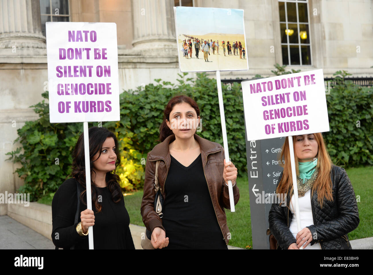 London, UK. 29th Sept, 2014. A group of Kurdish Uk United against ISIS ...