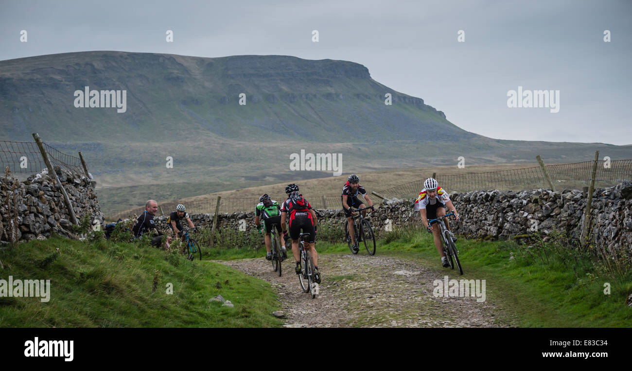 Three peaks cyclo cross hi-res stock photography and images - Alamy