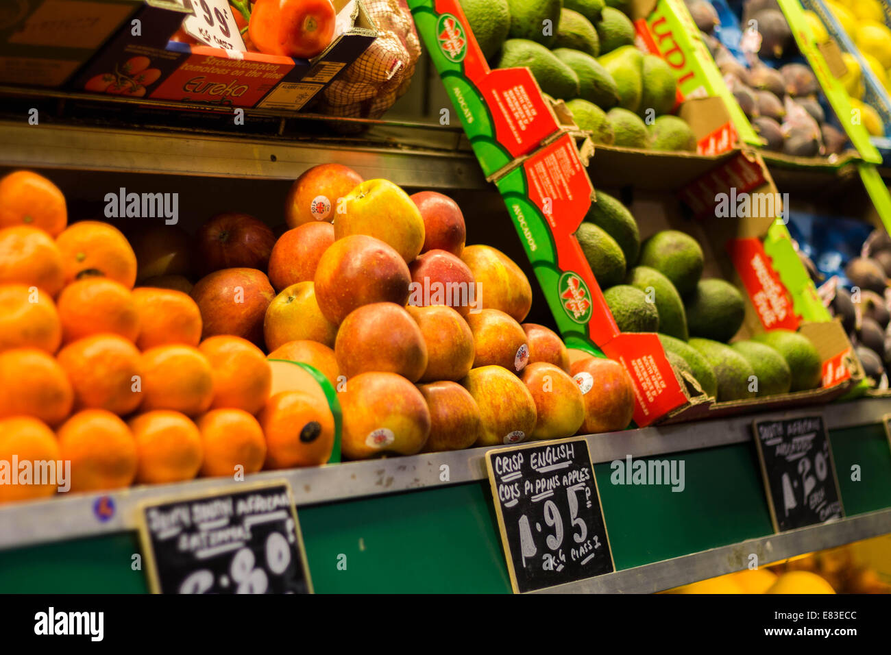 Fruit on a market stall Stock Photo - Alamy