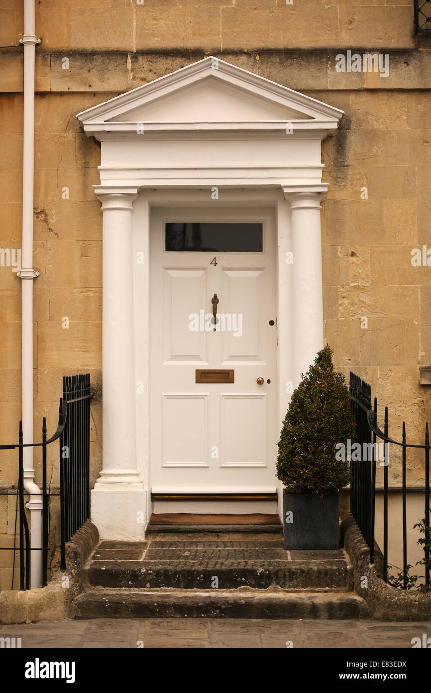Imposing large front house door in Bath, September 2014 Stock Photo - Alamy