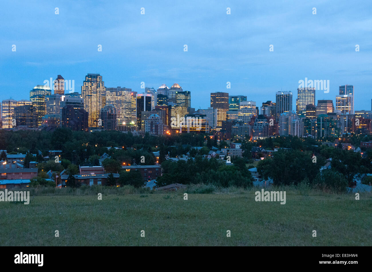 Calgary skyline river hi-res stock photography and images - Alamy