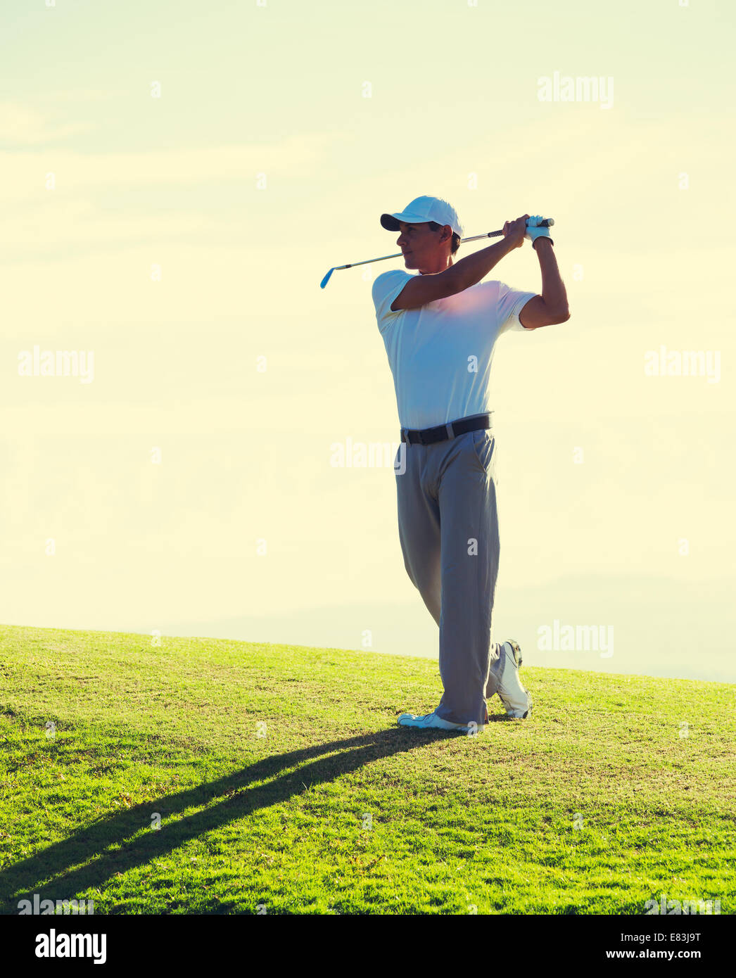 Exercise playing golf hi-res stock photography and images - Alamy