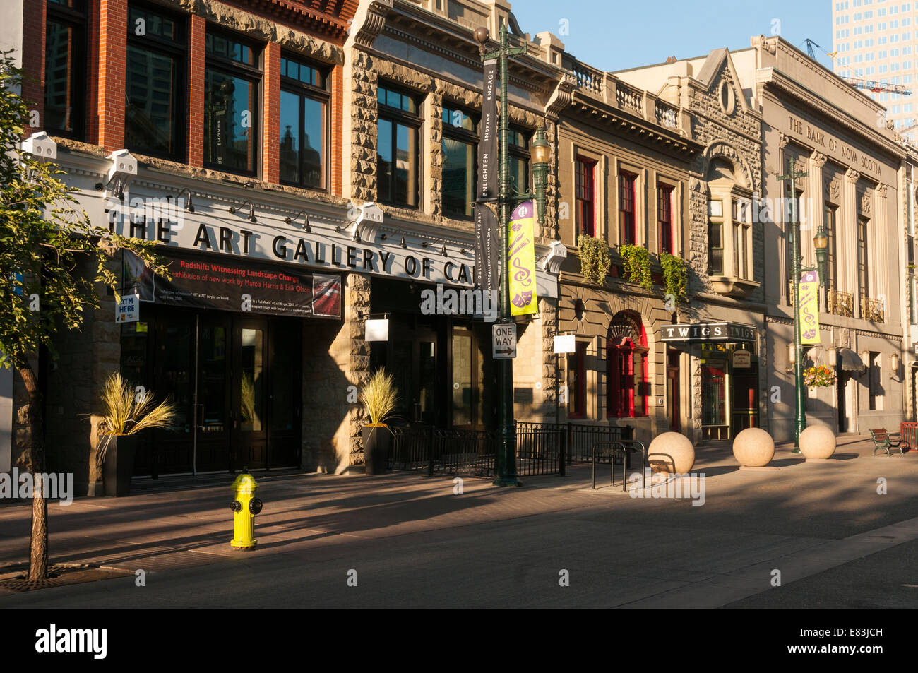 Pedestrian mall hi-res stock photography and images - Alamy