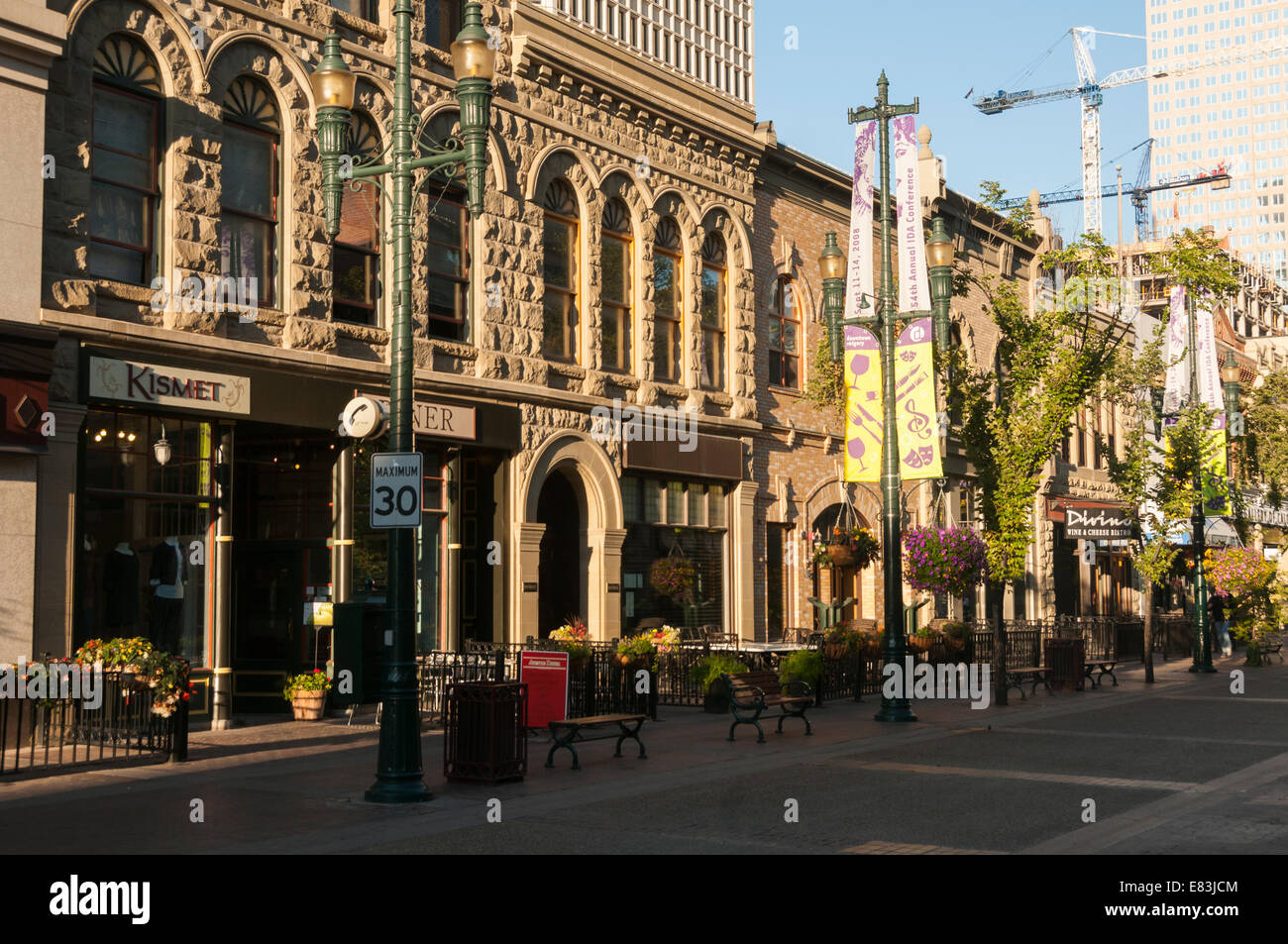 Pedestrian mall hi-res stock photography and images - Alamy
