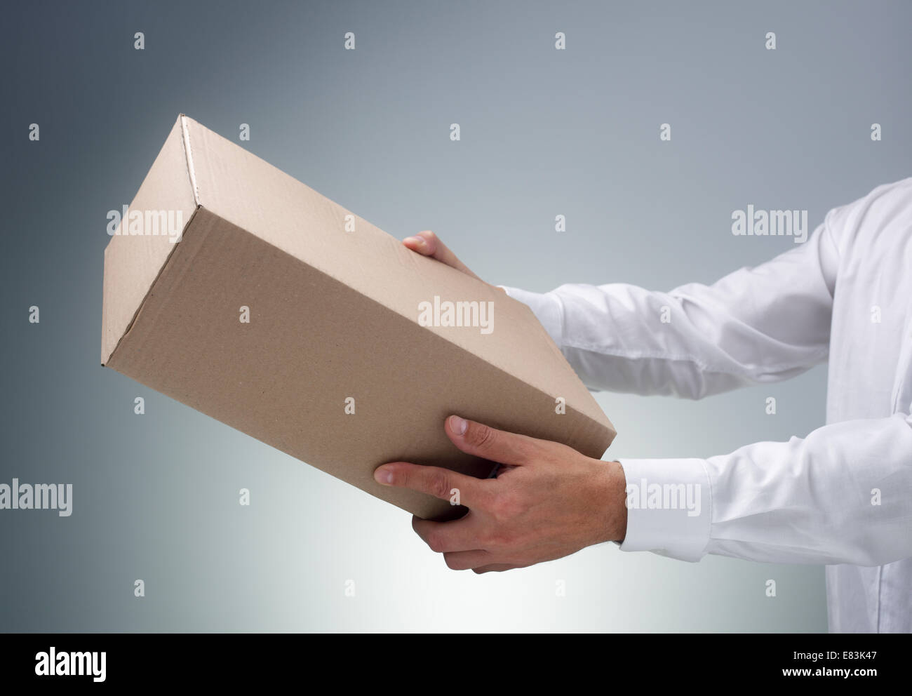 Shipping and receiving hi-res stock photography and images - Alamy