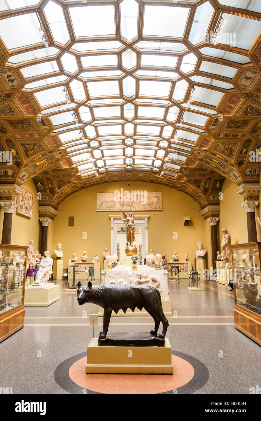 The Pushkin Museum of Fine Arts, Moscow, Russia Stock Photo - Alamy