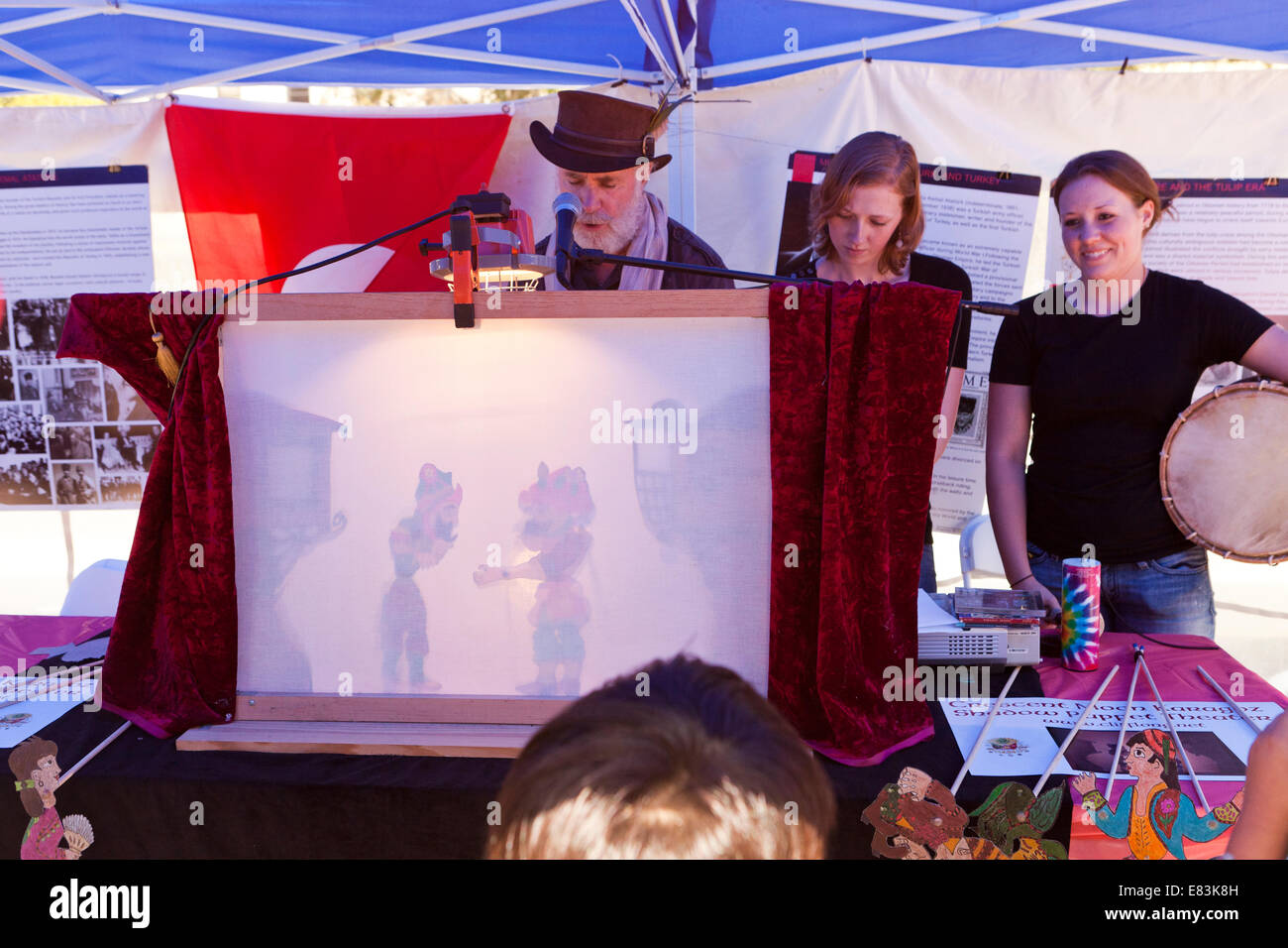 Storyteller children hi-res stock photography and images - Alamy