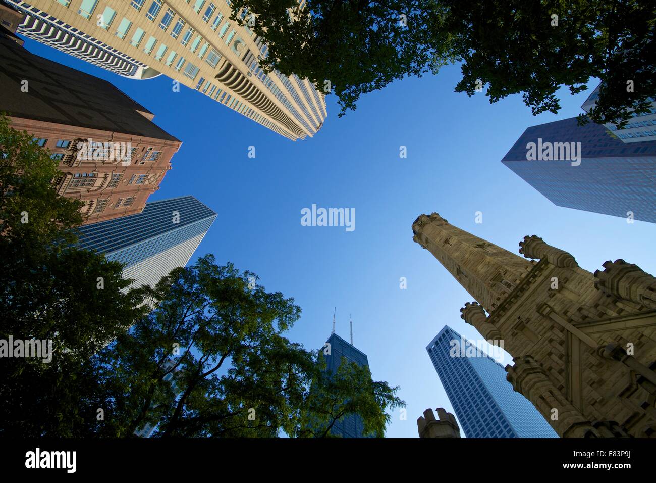 Chicago water tower hi-res stock photography and images - Alamy