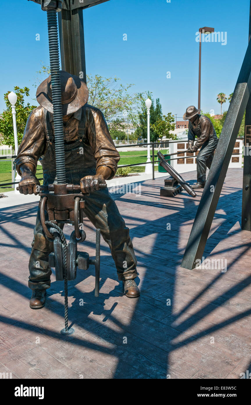 California, Kern County, Taft, Oil Worker Monument by local sculptor ...