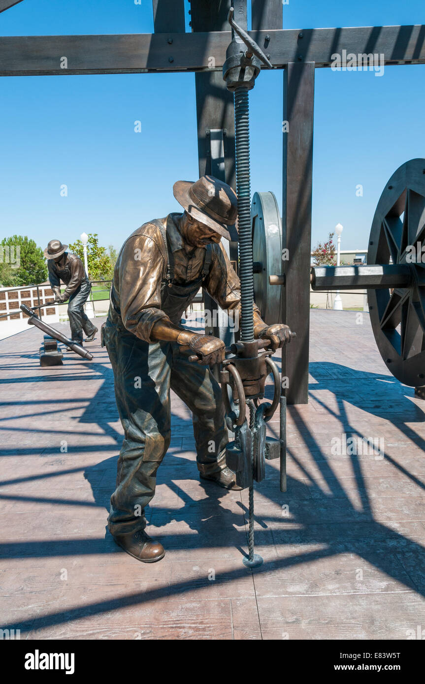 California, Kern County, Taft, Oil Worker Monument by local sculptor ...