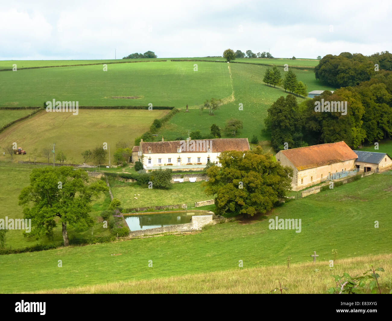 farm and fields in bourgogne, france Stock Photo - Alamy