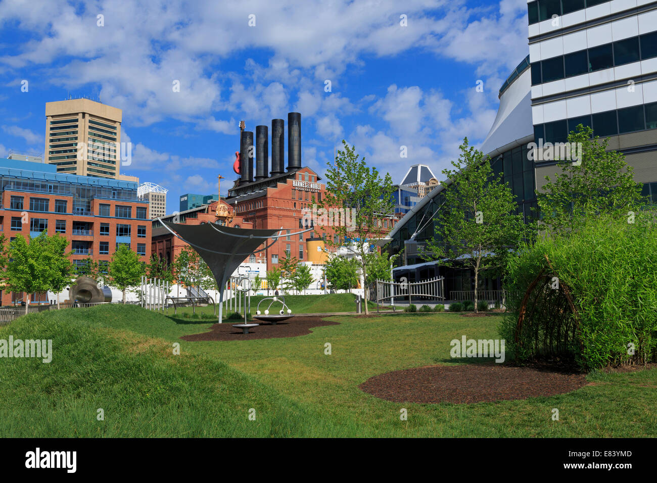 Columbus center hi-res stock photography and images - Alamy