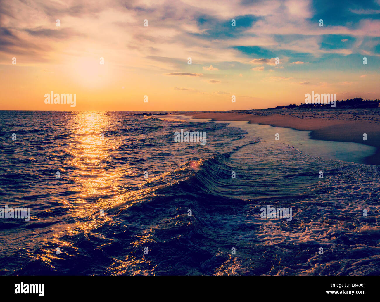 Atlantic ocean water dunes hi-res stock photography and images - Alamy
