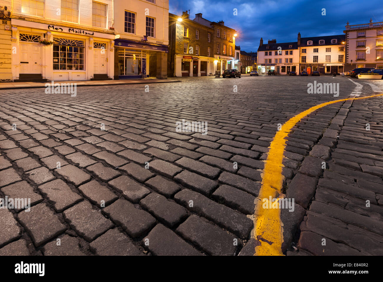 Market Square, Kelso, Scottish Borders, Scotland, United Kingdom Stock ...
