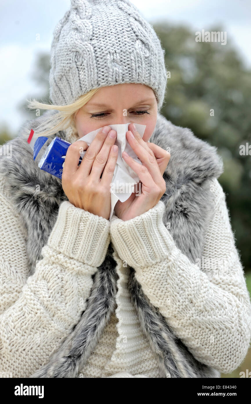 Blows cold air hi-res stock photography and images - Alamy