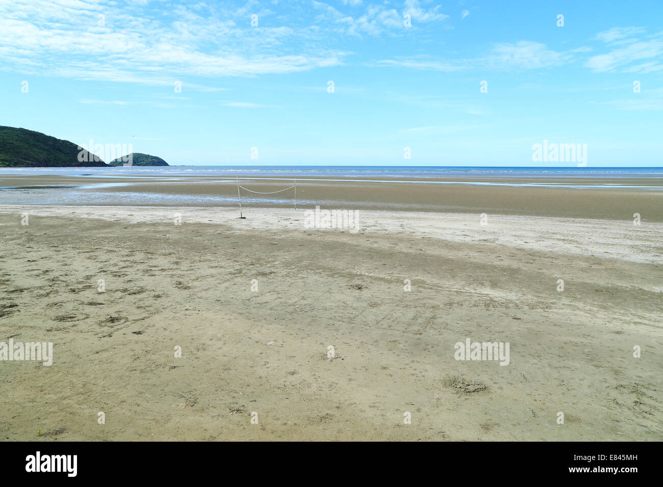 Chao Lao Beach with blue sky at chanthaburi, Thailand Stock Photo - Alamy