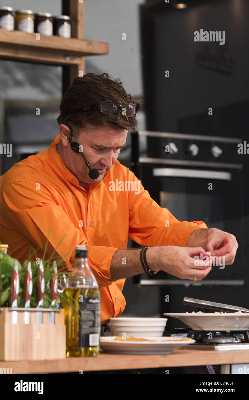 Sam clark hi-res stock photography and images - Alamy