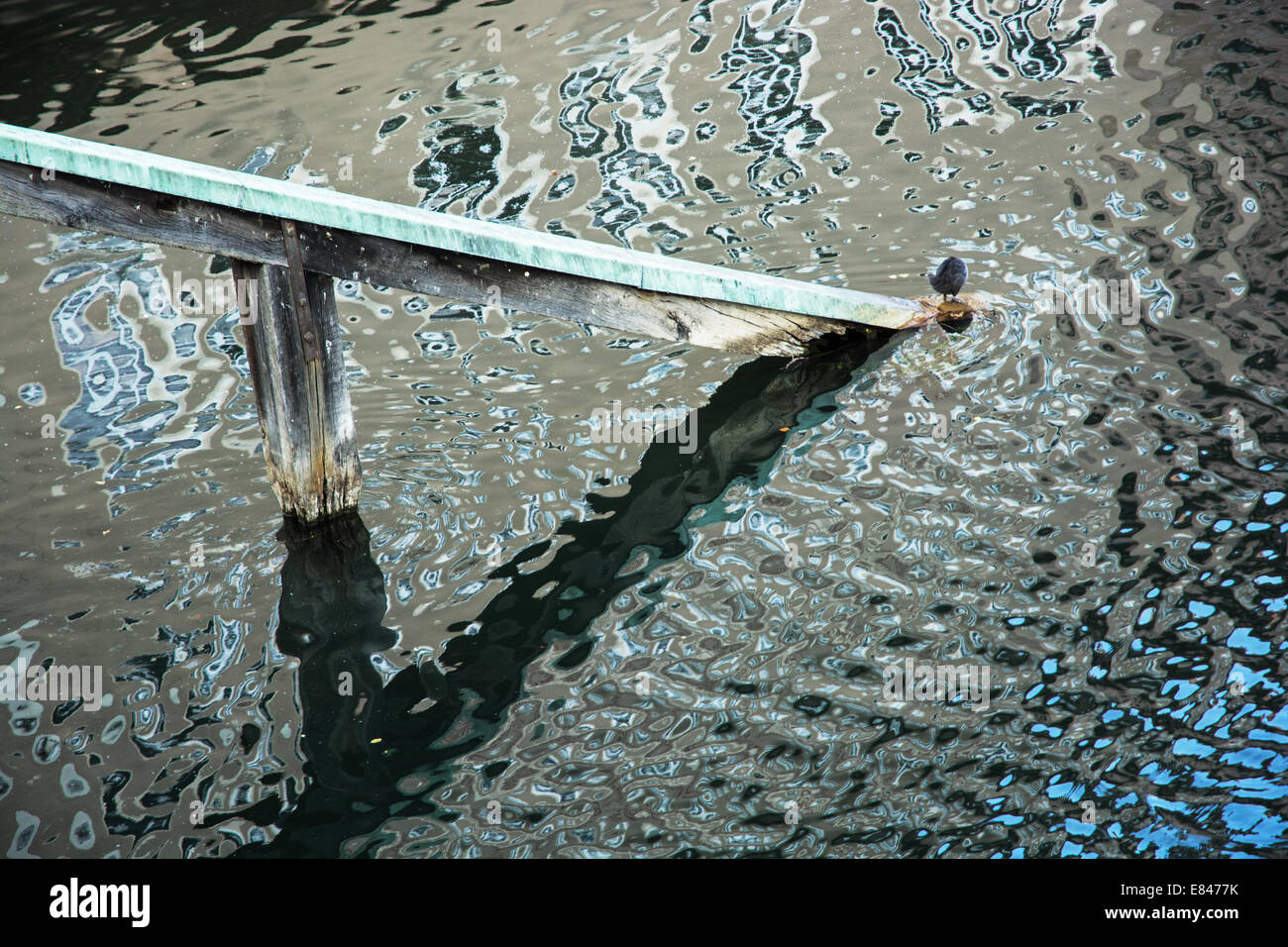 Simple ice guard hi-res stock photography and images - Alamy