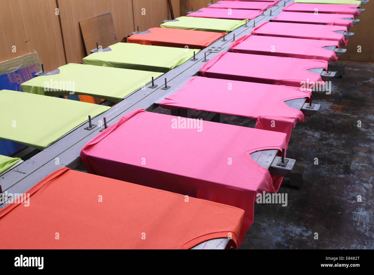 Shirt manufacturing hi-res stock photography and images - Alamy