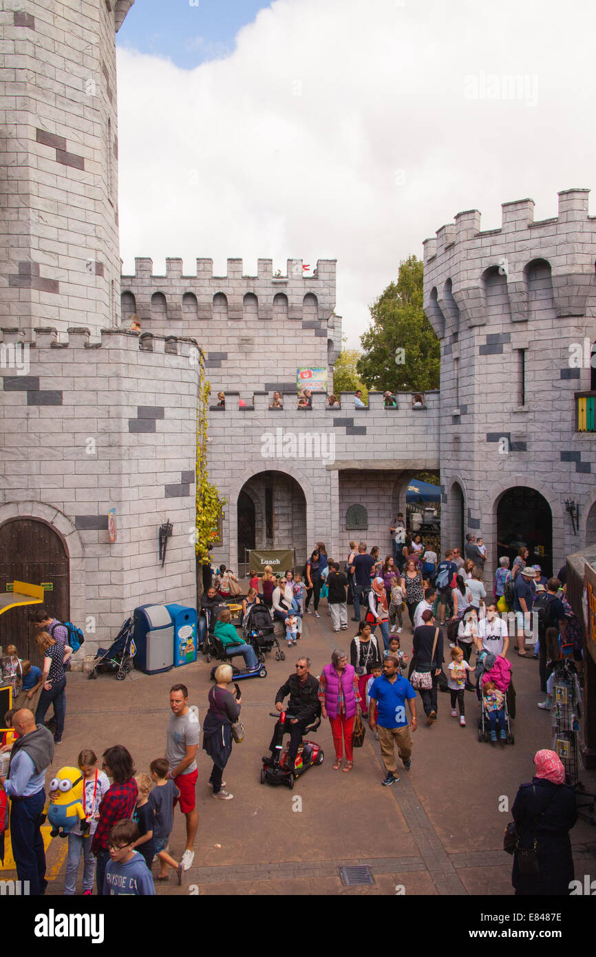 Dragon roller coaster ride hi-res stock photography and images - Alamy