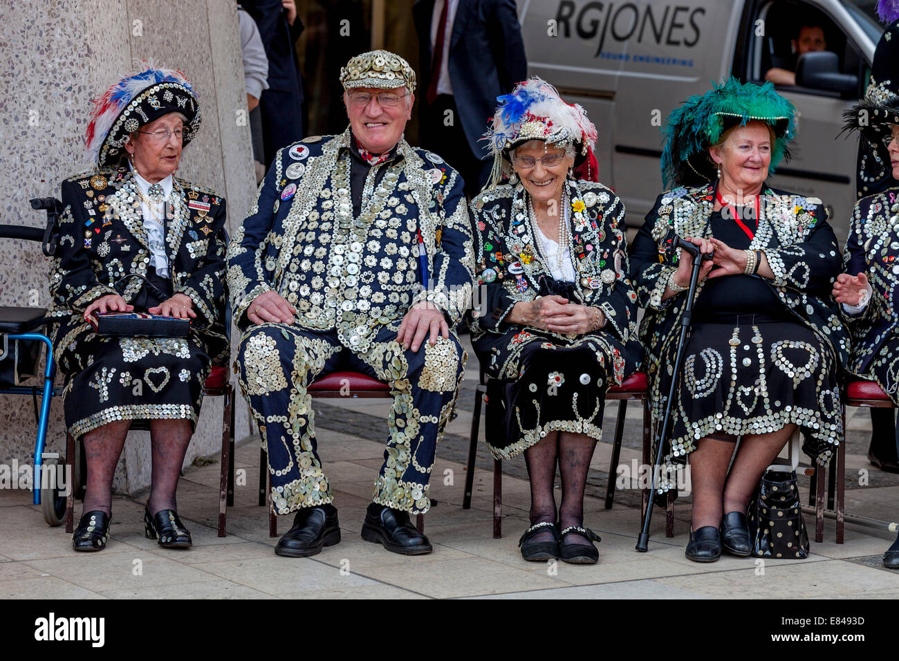 Pearly Kings & Queens, The London Pearly Kings & Queens Society ...