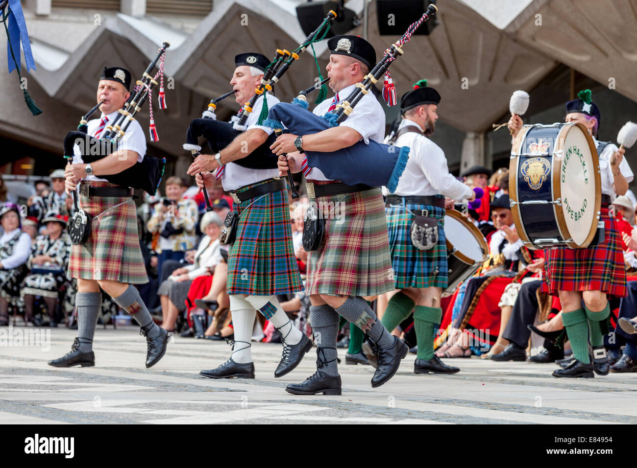 The Green Hackle Pipe Band Perform At The London Pearly Kings & Queens ...
