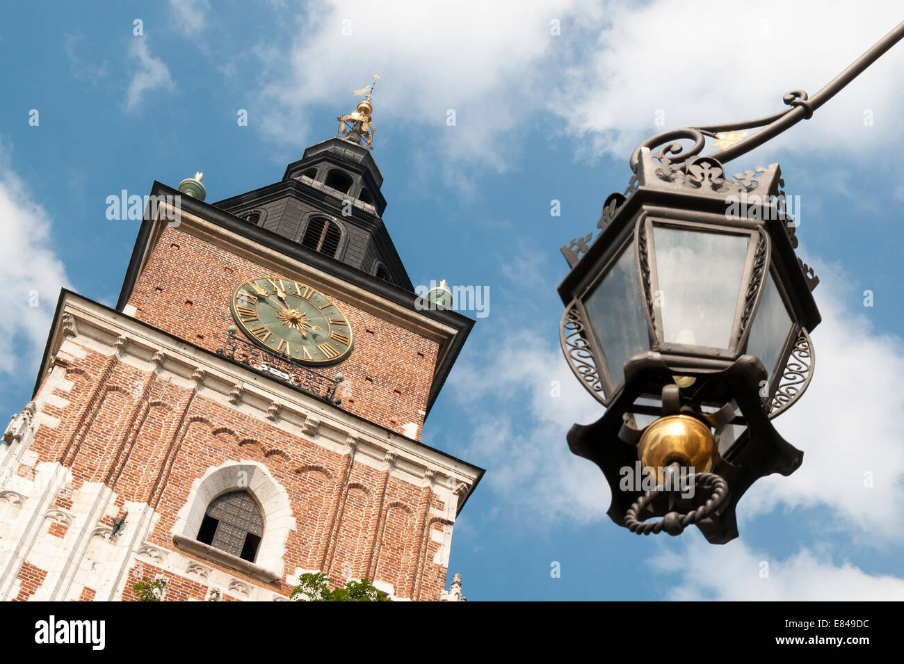 Street Light and Town Hall Tower (Ratusz) on Main (Grand) Market Square ...