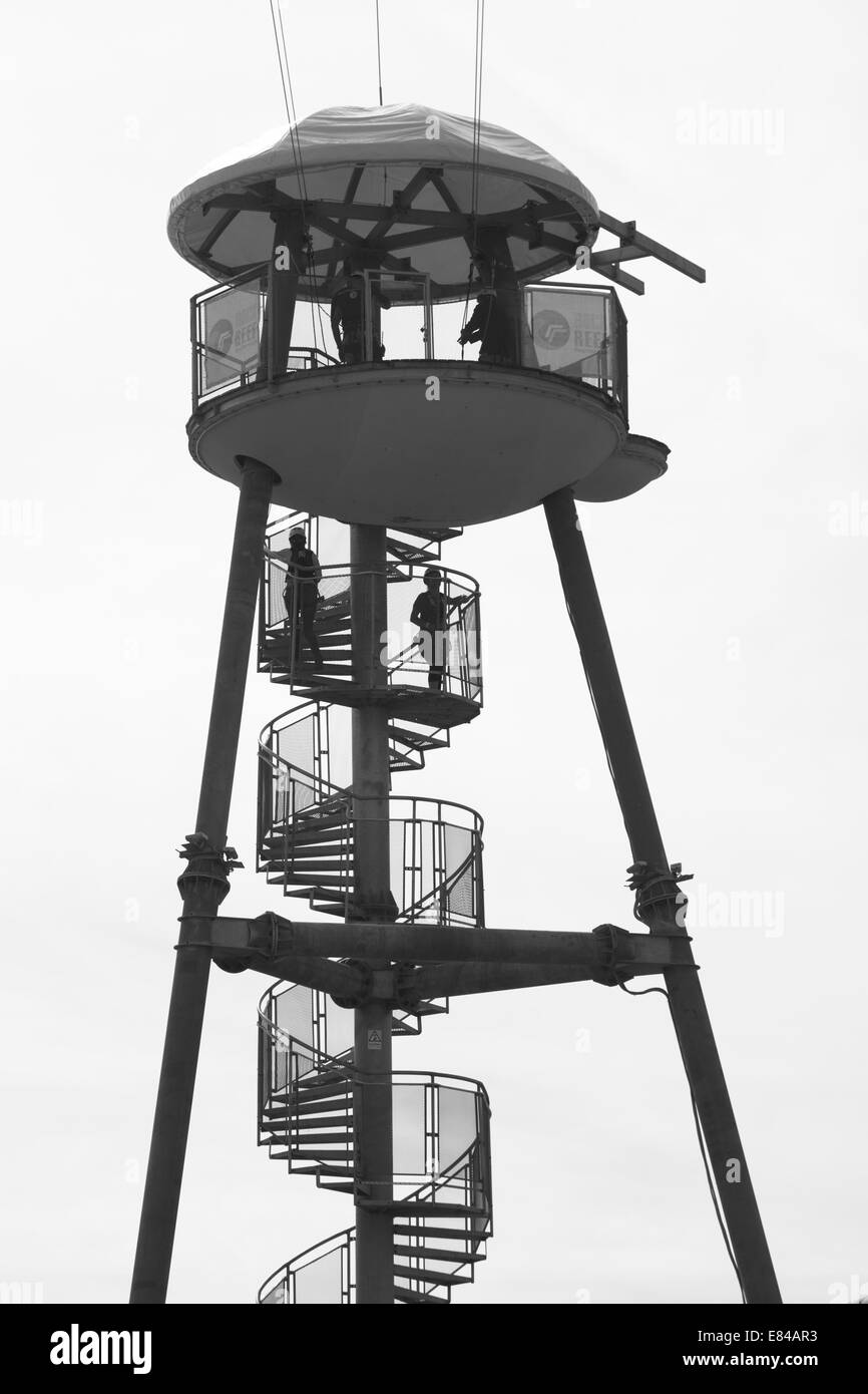 Launch tower hi-res stock photography and images - Alamy