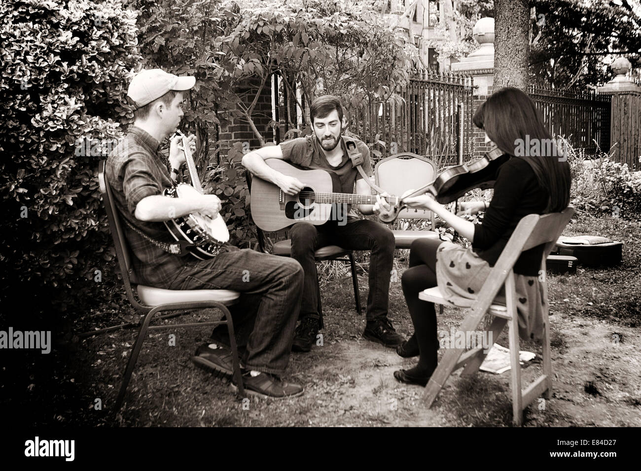 Old-Time music jam in Brooklyn, NY Stock Photo - Alamy