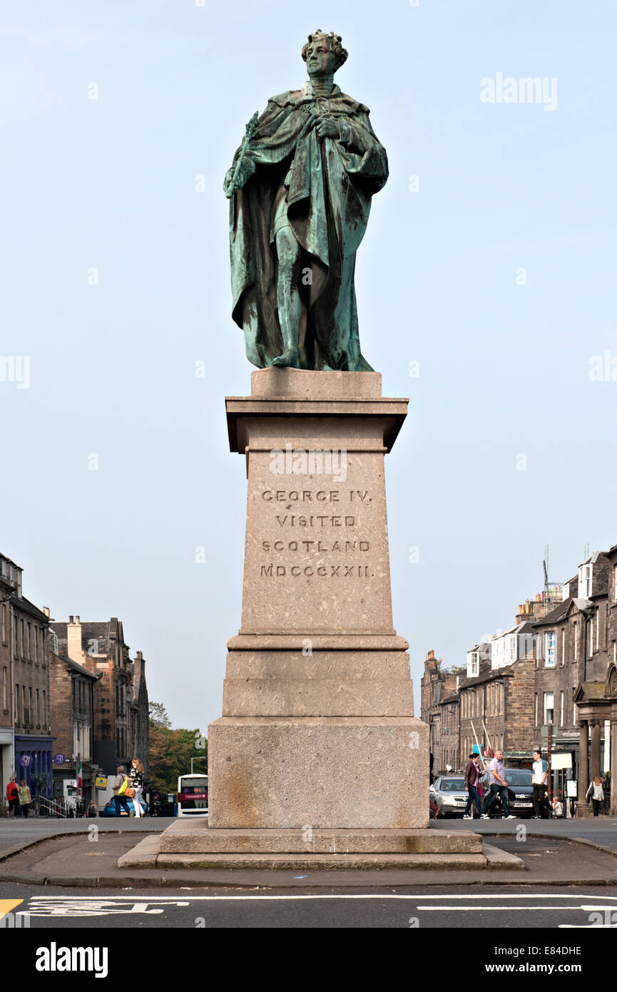 George 4th statue edinburgh hi-res stock photography and images - Alamy