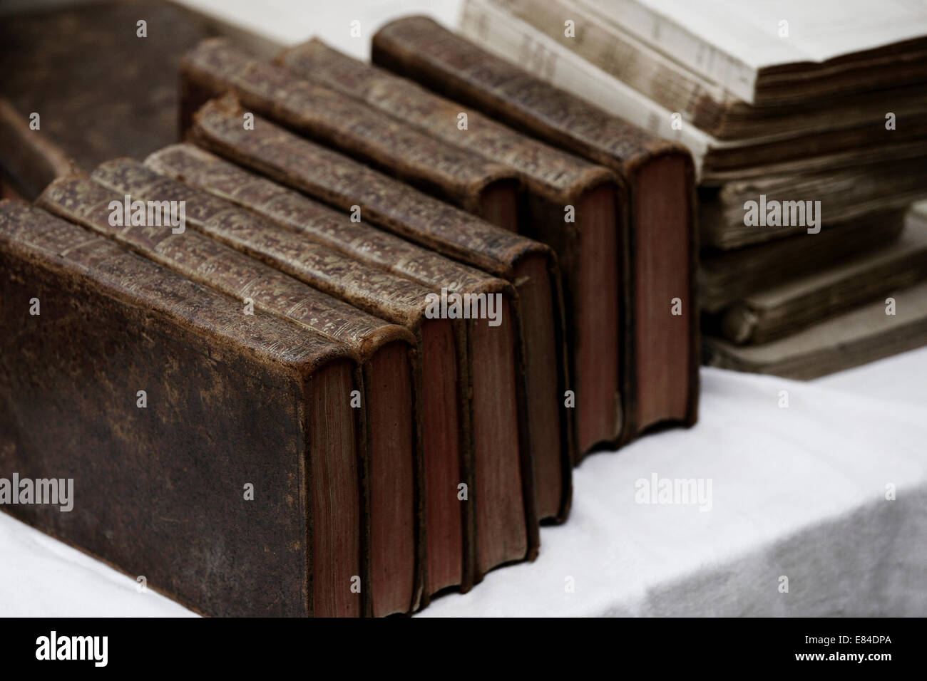 Old books on street stall Stock Photo - Alamy