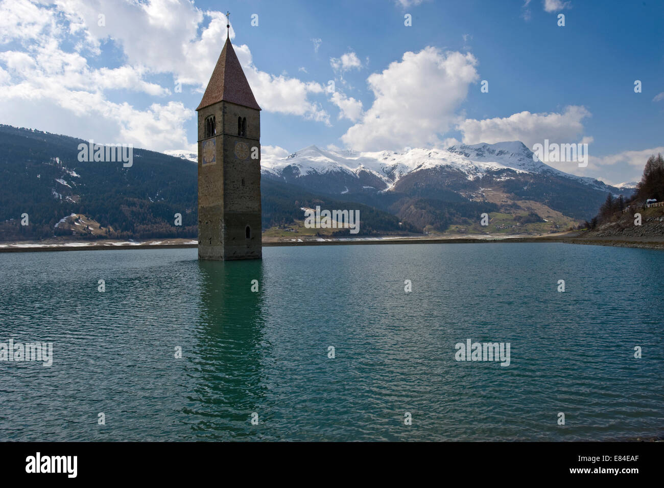 the famous spire in the Lake Reschen at Reschenpass in Italy Stock ...