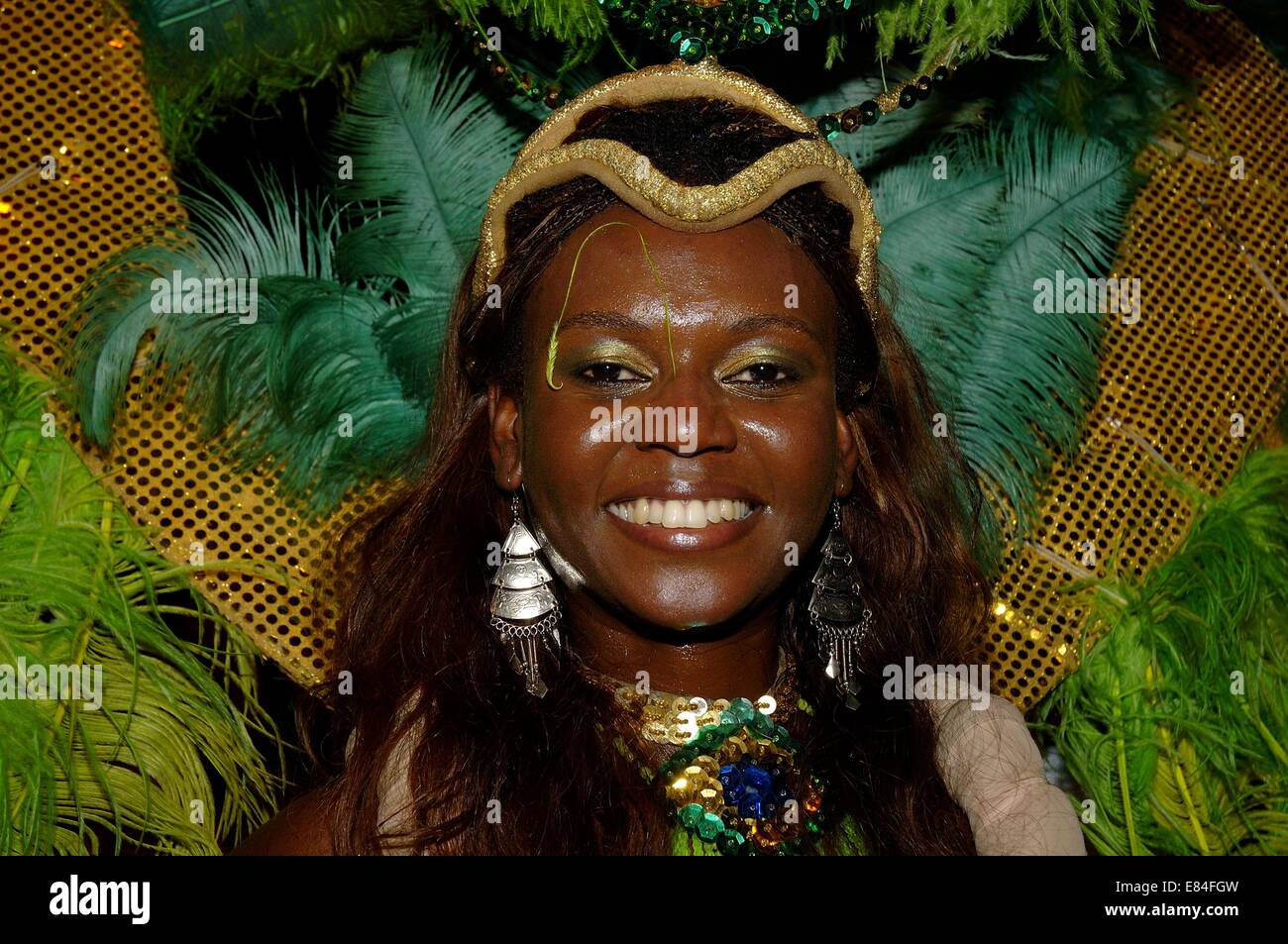 Brazilian samba dancer Stock Photo - Alamy