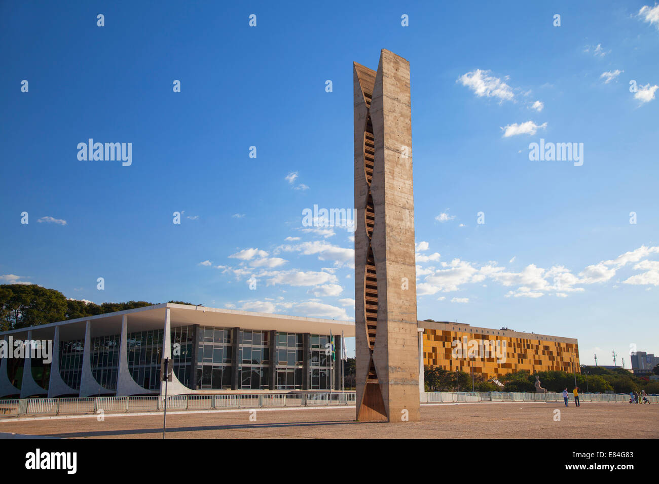 Supreme Federal Court in Three Powers Square (Praca dos Tres Poderes ...