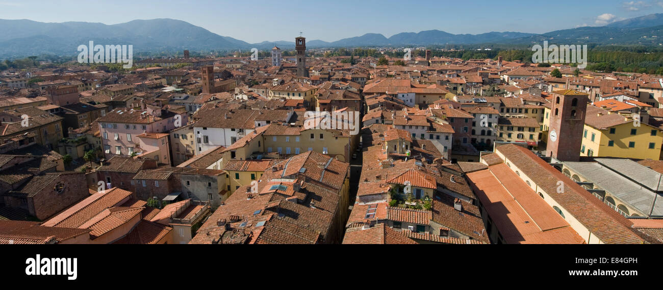 the old town of Lucca in Tuscany, Italy Stock Photo - Alamy