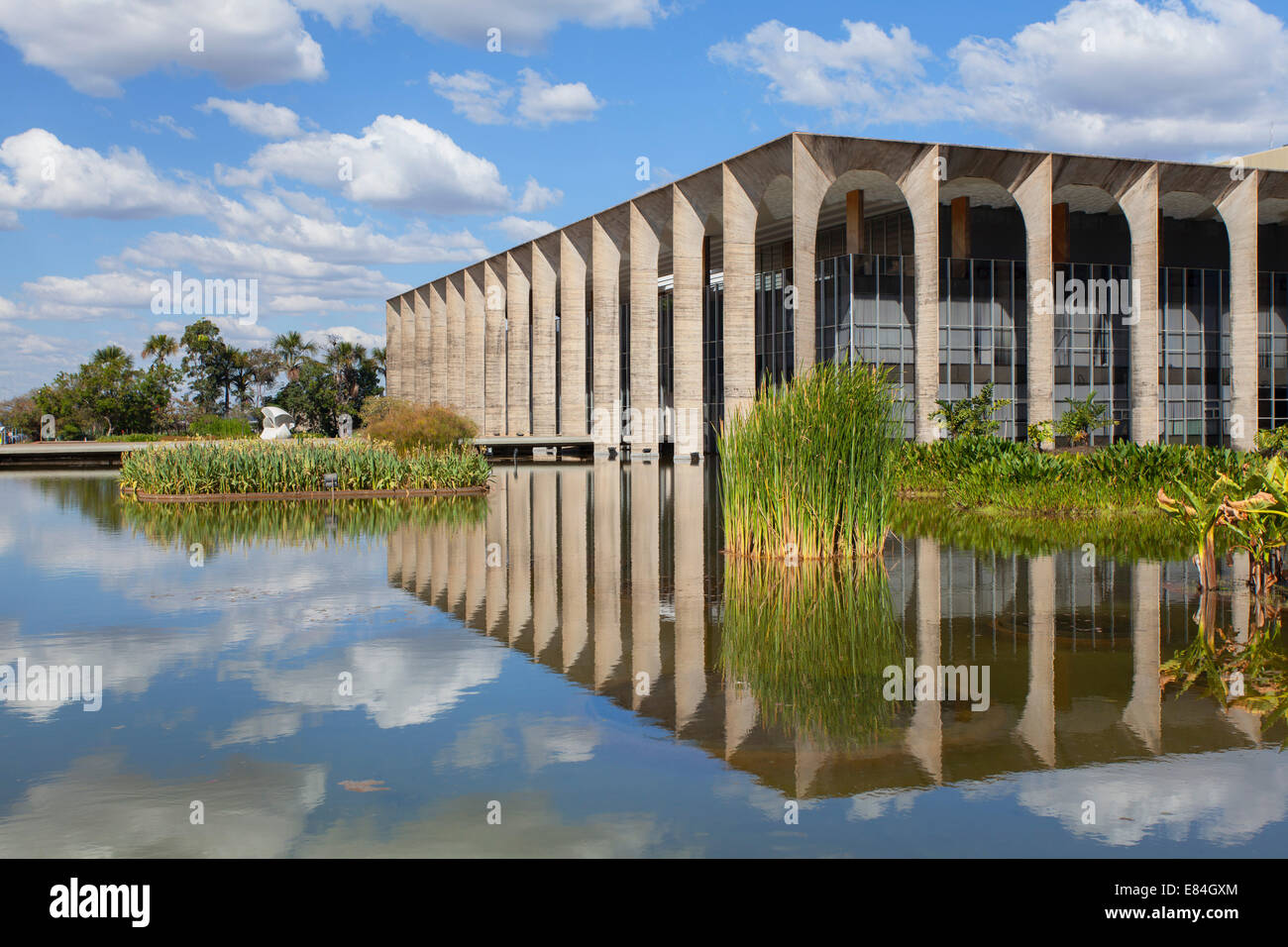 Palacio do itamaraty brasilia hi-res stock photography and images - Alamy