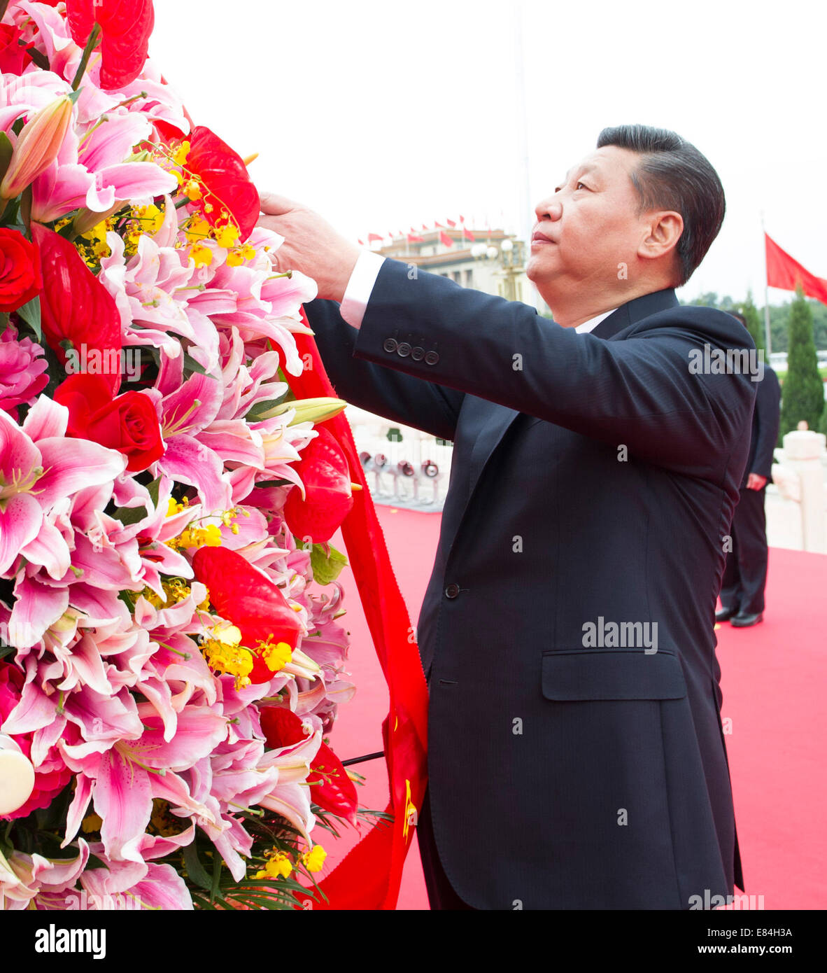 Offered a flower hi-res stock photography and images - Alamy