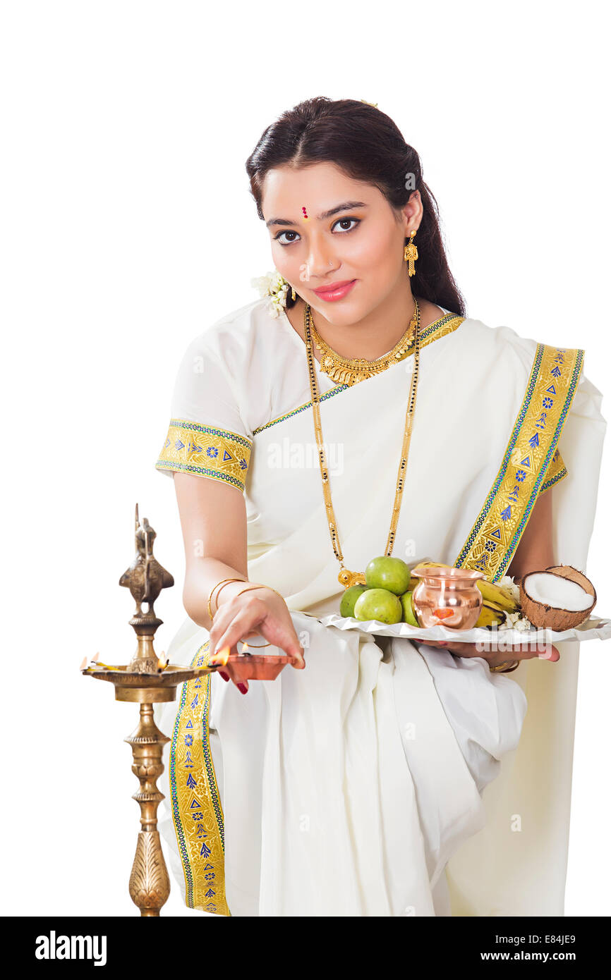 Pooja plate hi-res stock photography and images - Alamy