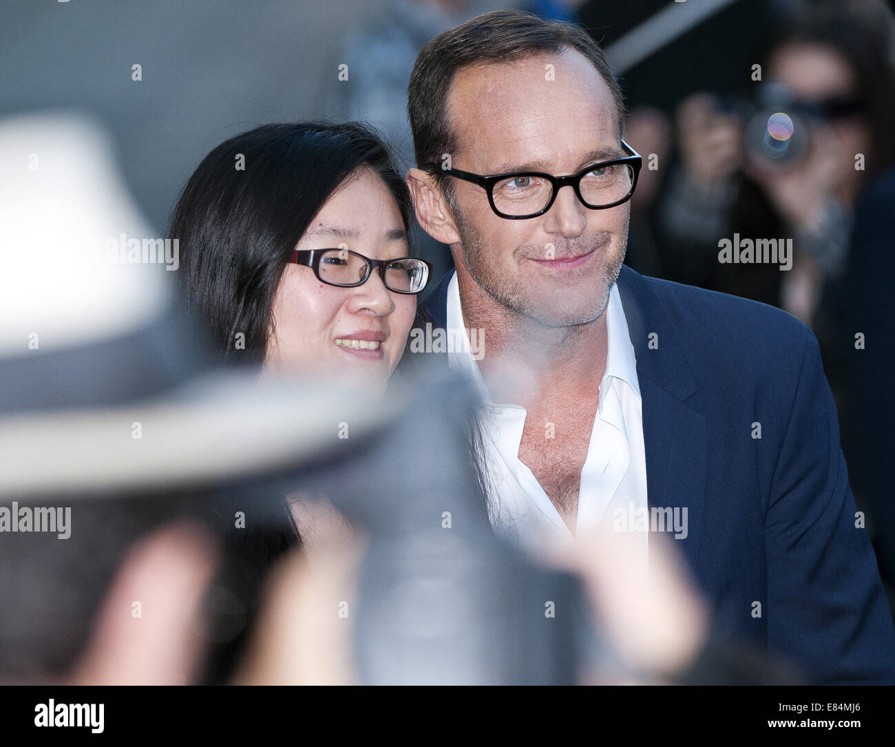 Hollywood, California, USA. 29th Sep, 2014. Clark Greg departs Jimmy ...
