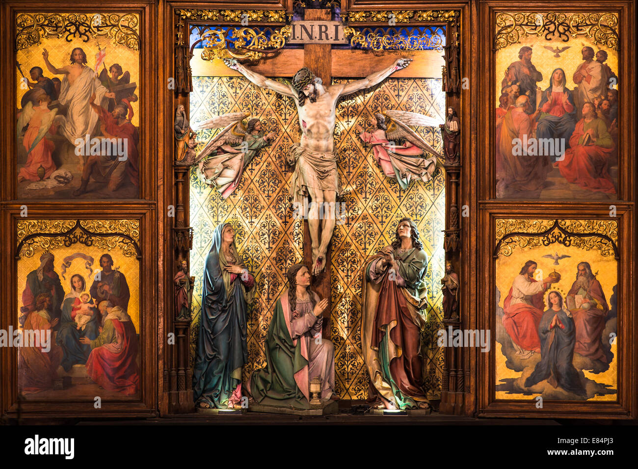 Crucifixion jesus mary john old hi-res stock photography and images - Alamy