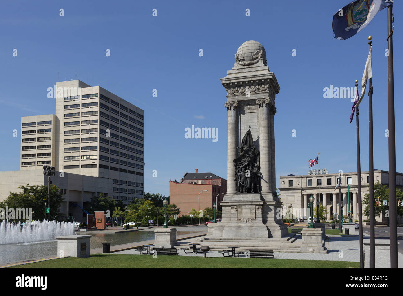 Soldiers and Sailors Monument anchors Clinton Square, Syracuse, New ...